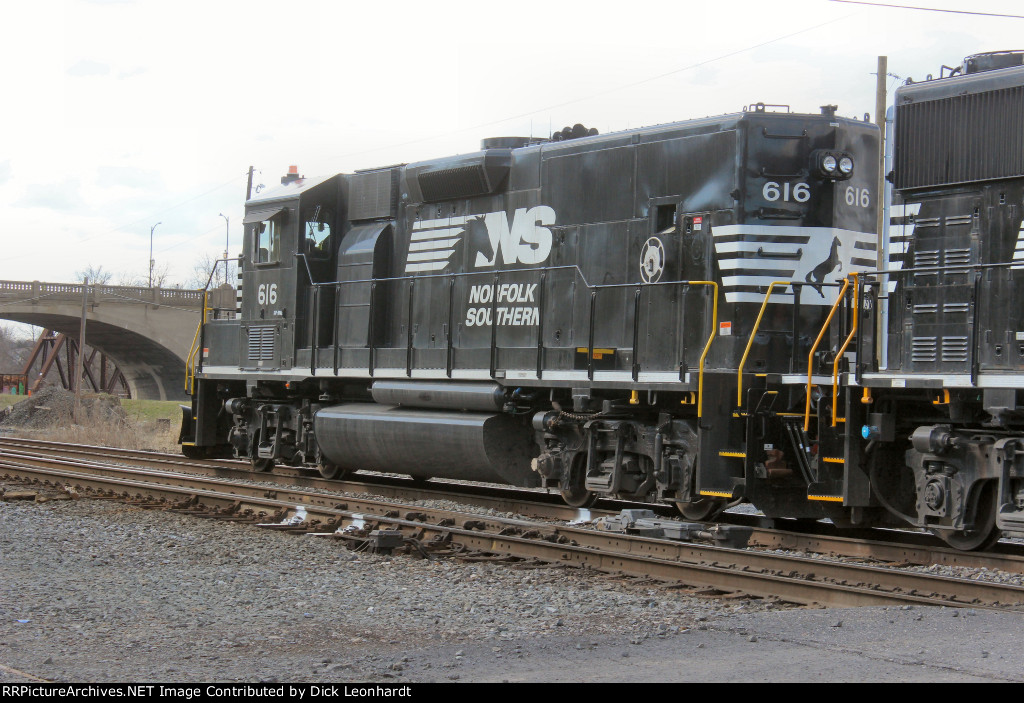 NS 616